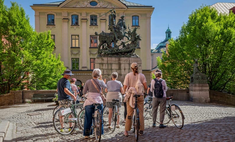 Rent a bike in Stockholm: Guide to bike rental shops 2025